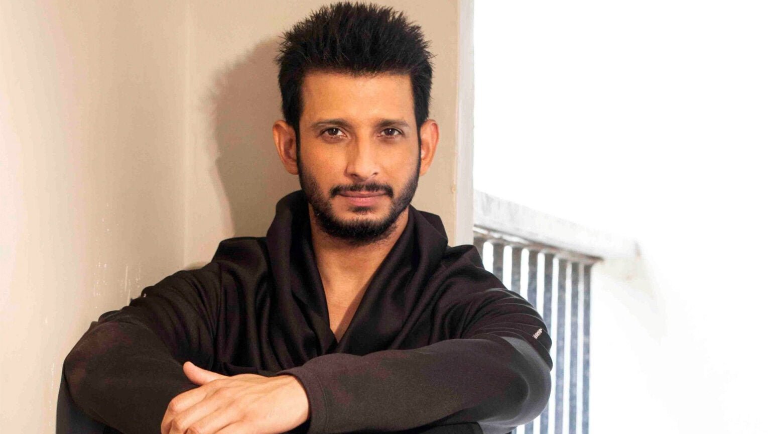 Sharman Joshi Age, Height, Weight, Wife, Affairs & More - StarsUnfolded
