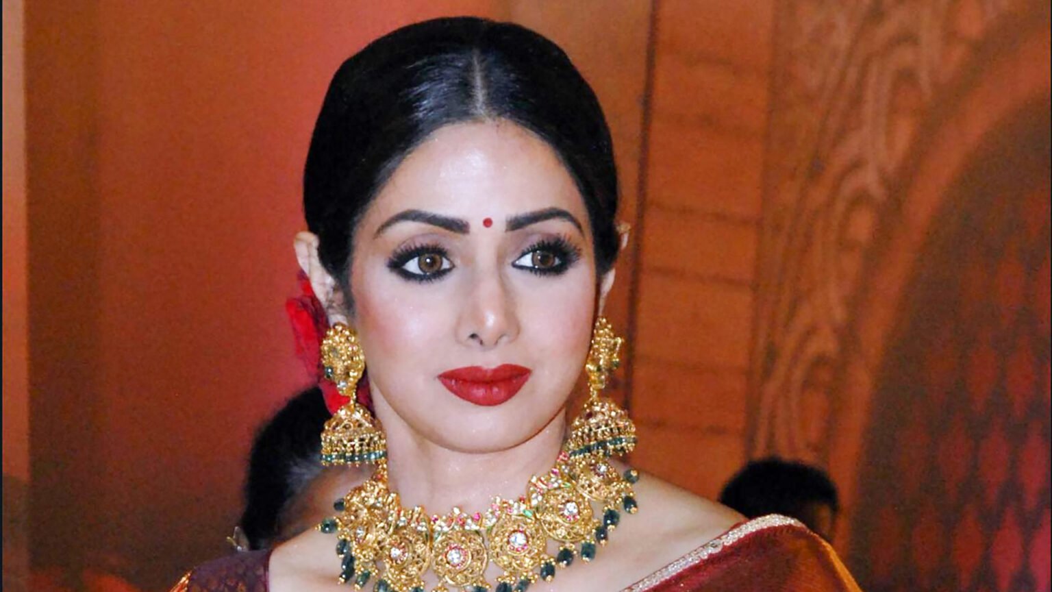 Sridevi Age, Death Cause, Husband, Children, Family, Biography & More ...